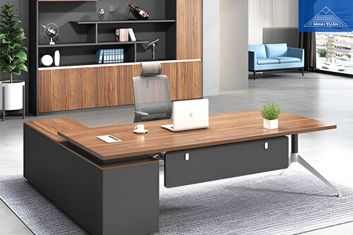 Bàn Giám Đốc Tân Cổ Điển - Lựa Chọn Hoàn Hảo Cho Lãnh Đạo